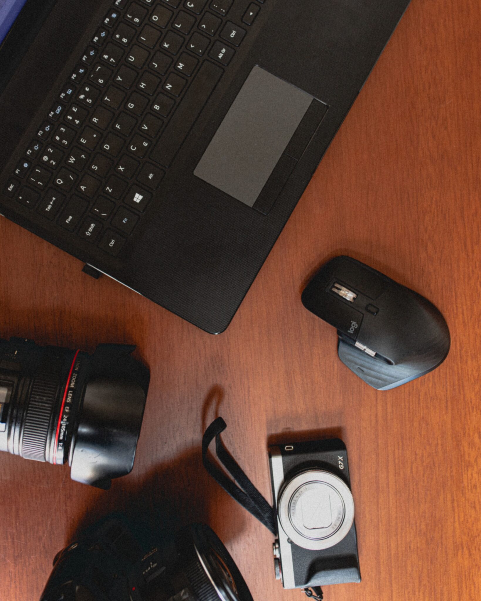 3 Ways To Connect PC / Laptop to TV with Audio - HDMI Cable